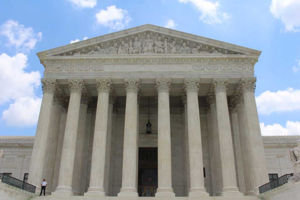 How Does the US Supreme Court Work?